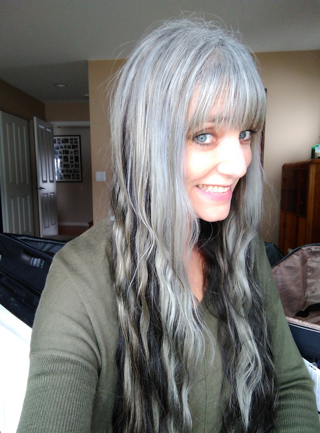 How to Blend Gray Hair Demarcation Line at Home!