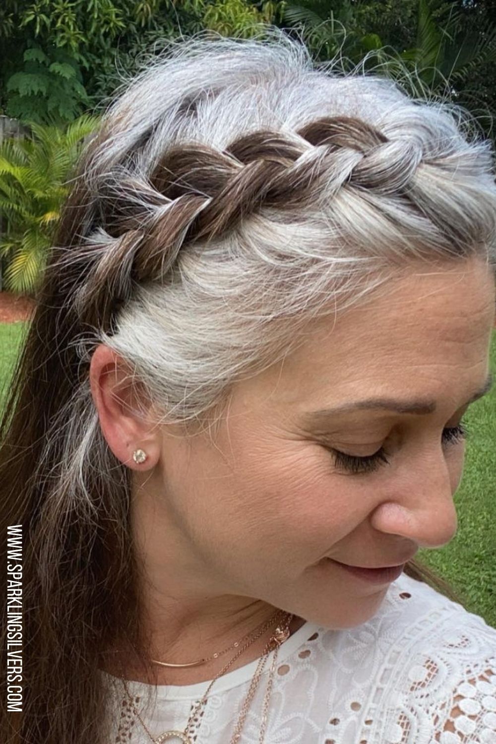 Gorgeous Gray Hairstyles to Try while Growing Out Gray Hair!